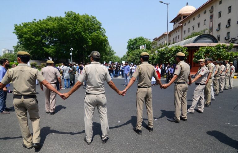 Investigating India: How Smaller, Independent News Outlets Are Digging ...